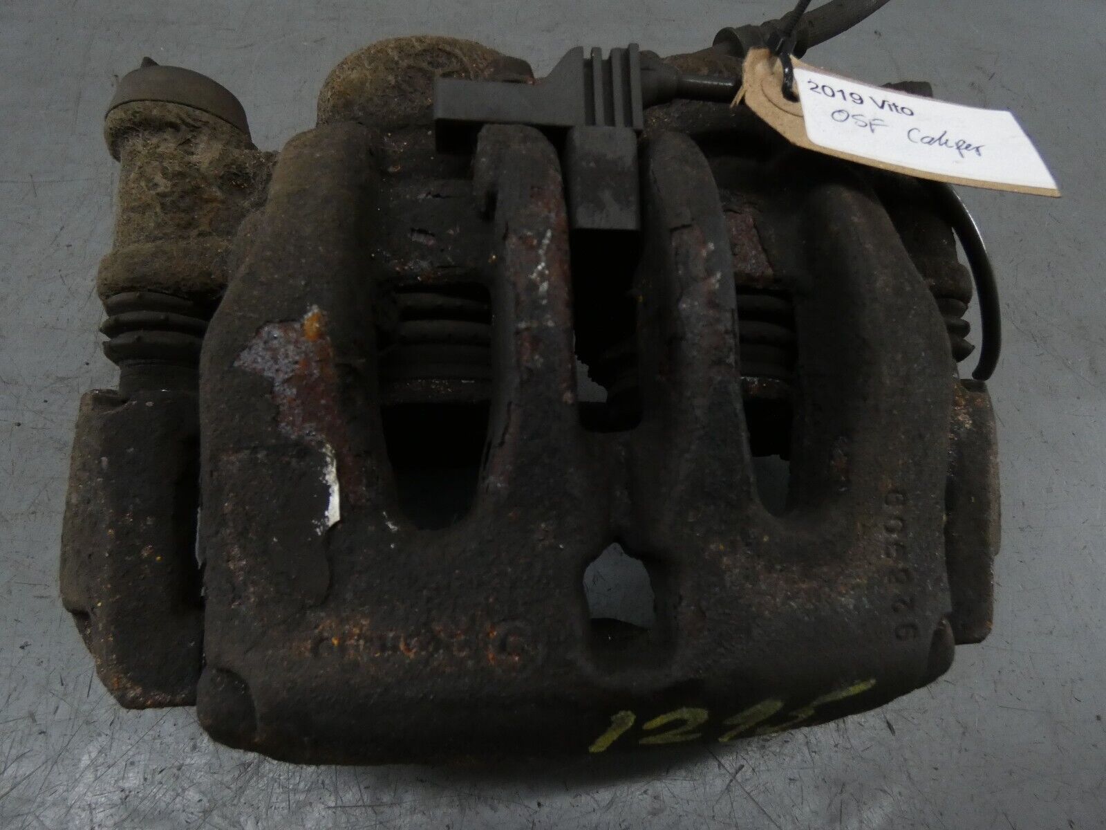 Mercedes Benz Vito Drivers Offside Front Brake Caliper 2.1 2019 ...