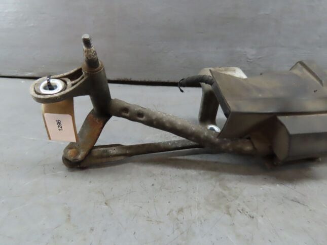 Peugeot Boxer Front Wiper Motor & Linkage 2.0HDI 2017 - 1363339080 ...