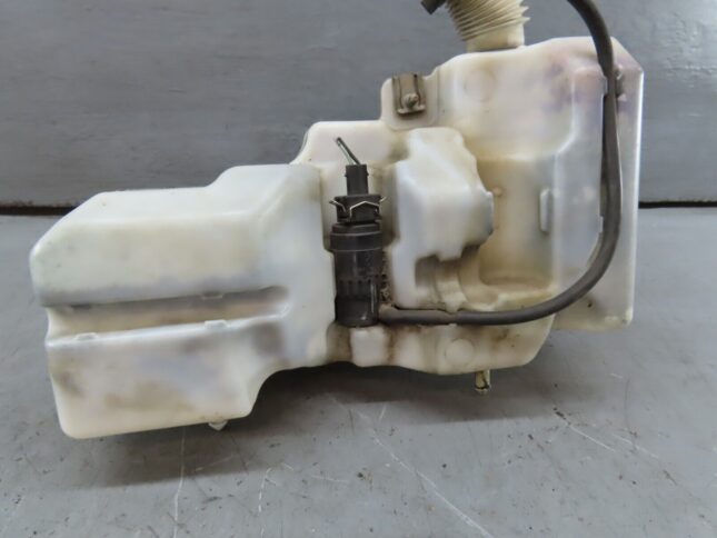 Peugeot Boxer Washer Bottle 2.0HDI 2017 - Chrispin's Used Car Spares