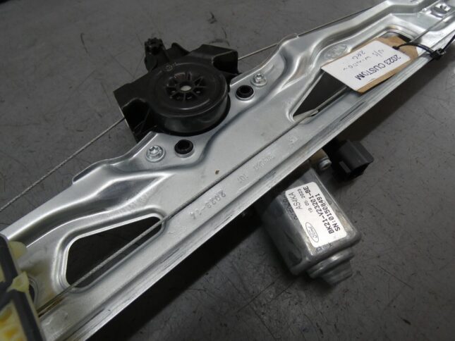 Ford Transit Custom Passenger Nearside Front Window Motor 2023 - BK21-V23201-BE - Chrispin's ...