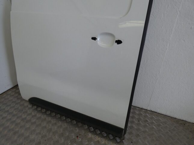 Citroen Dispatch Drivers Offside Side Sliding Door 1.5HDI 2021 (WHITE ...