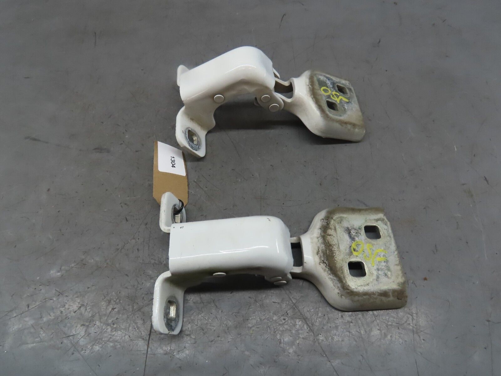 Vauxhall Movano Drivers Offside Front Door Hinge Hinges 2.3CDTI 2016 ...