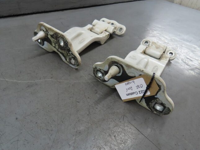 Ford Transit Custom Drivers Offside Rear Door Hinge Hinges 2.0TDCI 2022 ...
