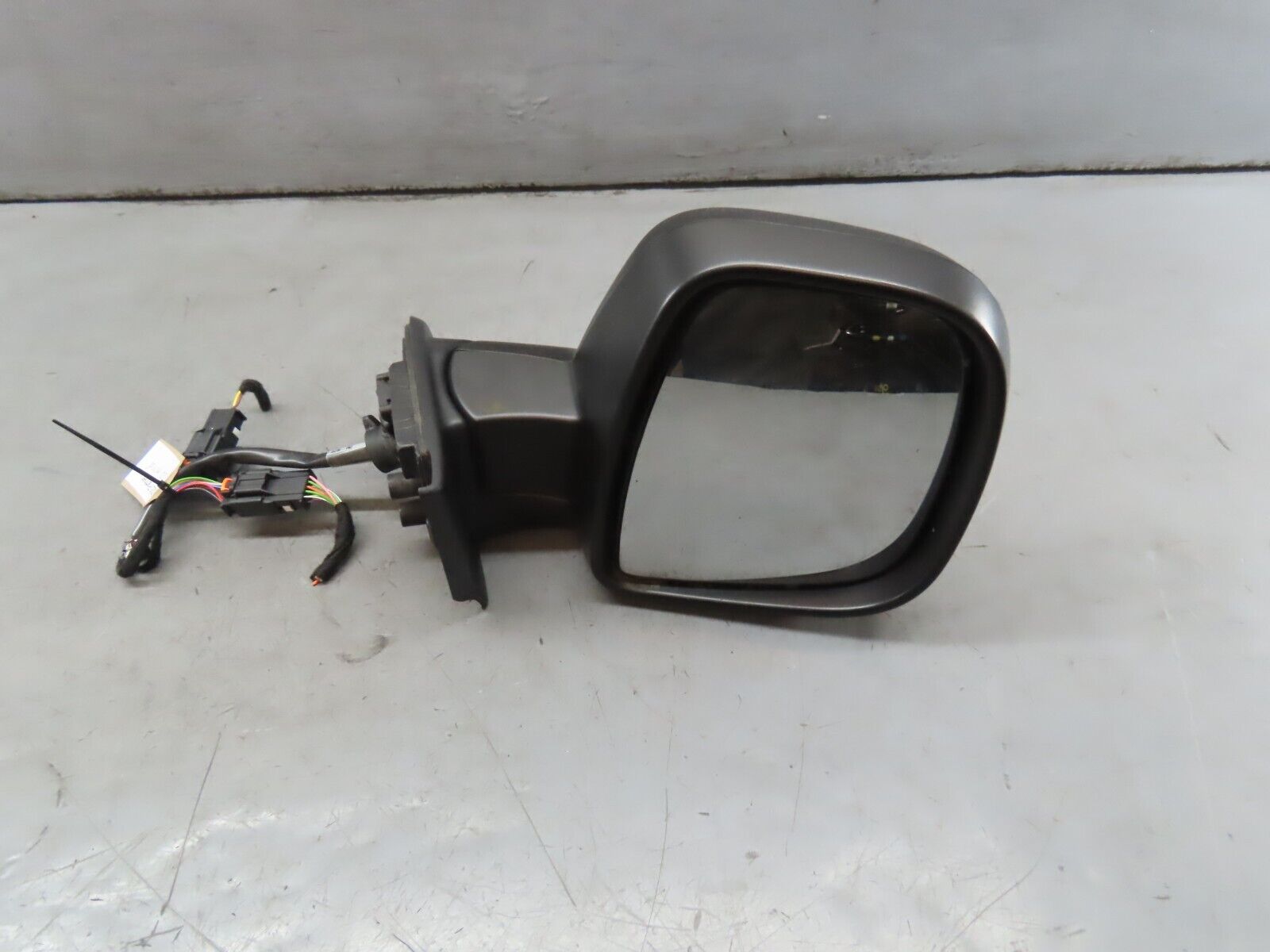 Peugeot Partner Drivers Offside Electric Wing Mirror 1.5HDI 2020 ...