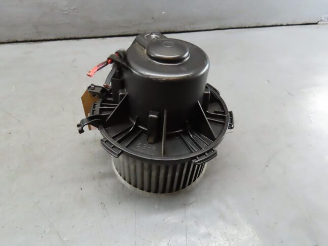 Mercedes Benz Sprinter Heater Blower Motor 2.1CDI 2016 - Chrispin's ...