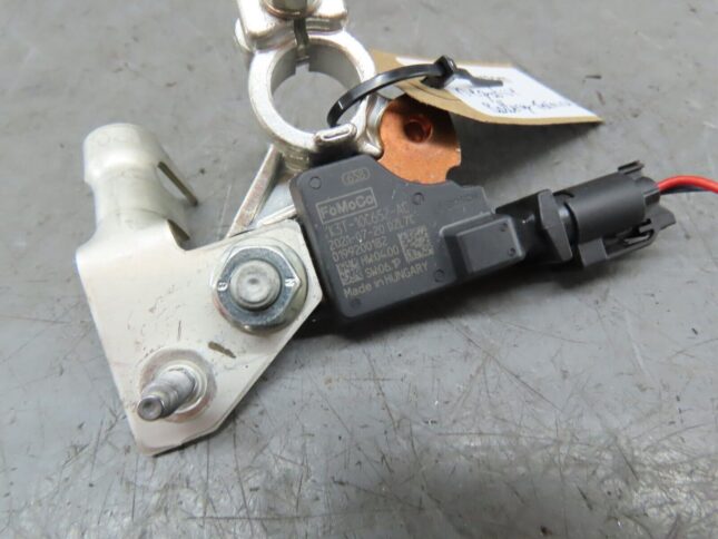 2021 Ford Transit Battery Terminal Images