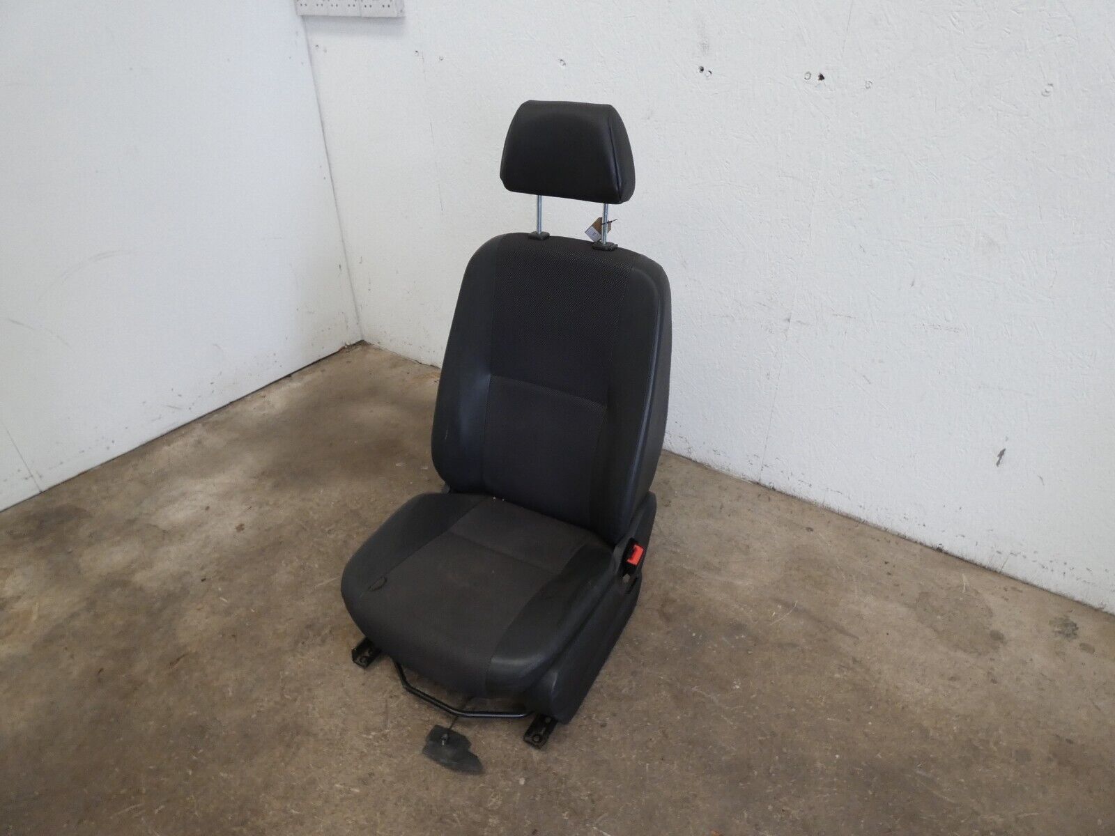 Mercedes Sprinter Drivers Offside Front Seat 2.1CDI 2016 - Chrispin's ...
