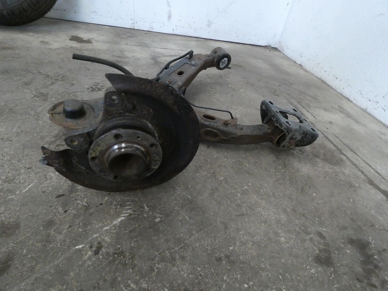 Peugeot Expert Drivers Offside Rear Wheel Hub 2.0HDI 2019 - Chrispin's ...