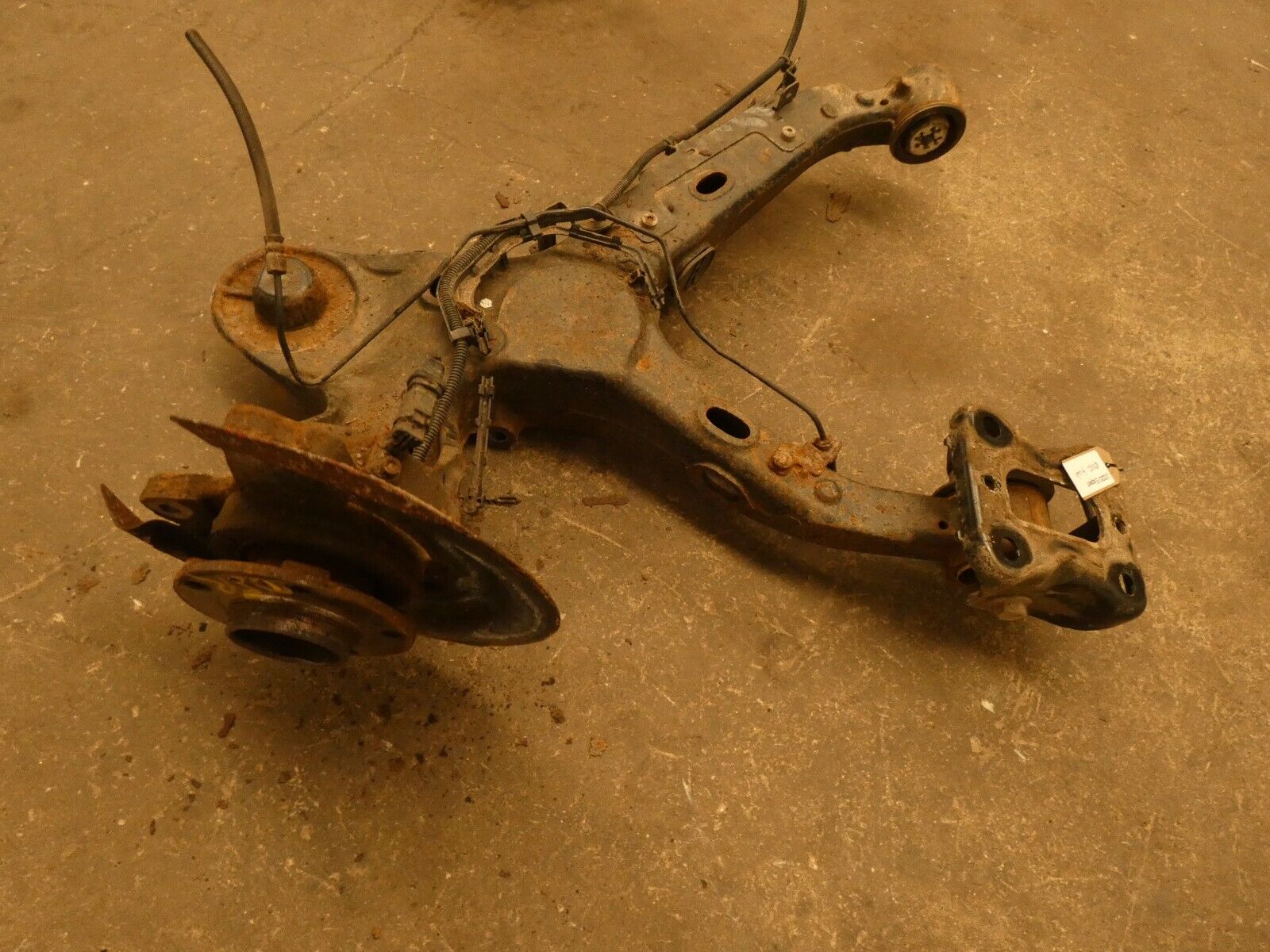 Peugeot Expert Drivers Offside Rear Wheel Hub 1.5HDI 2020 - Chrispin's ...