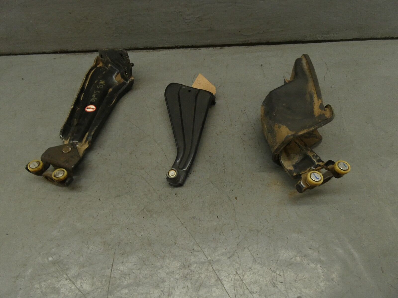 Peugeot Partner Passenger Nearside Side Sliding Door Runners 1.2 Petrol ...