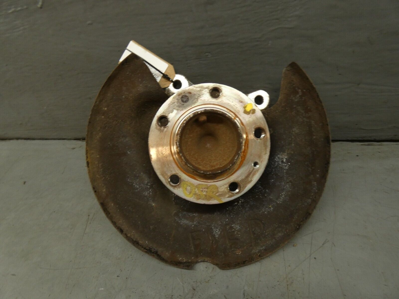 Peugeot Partner Drivers Offside Rear Wheel Hub 1.2 Petrol 2019 ...