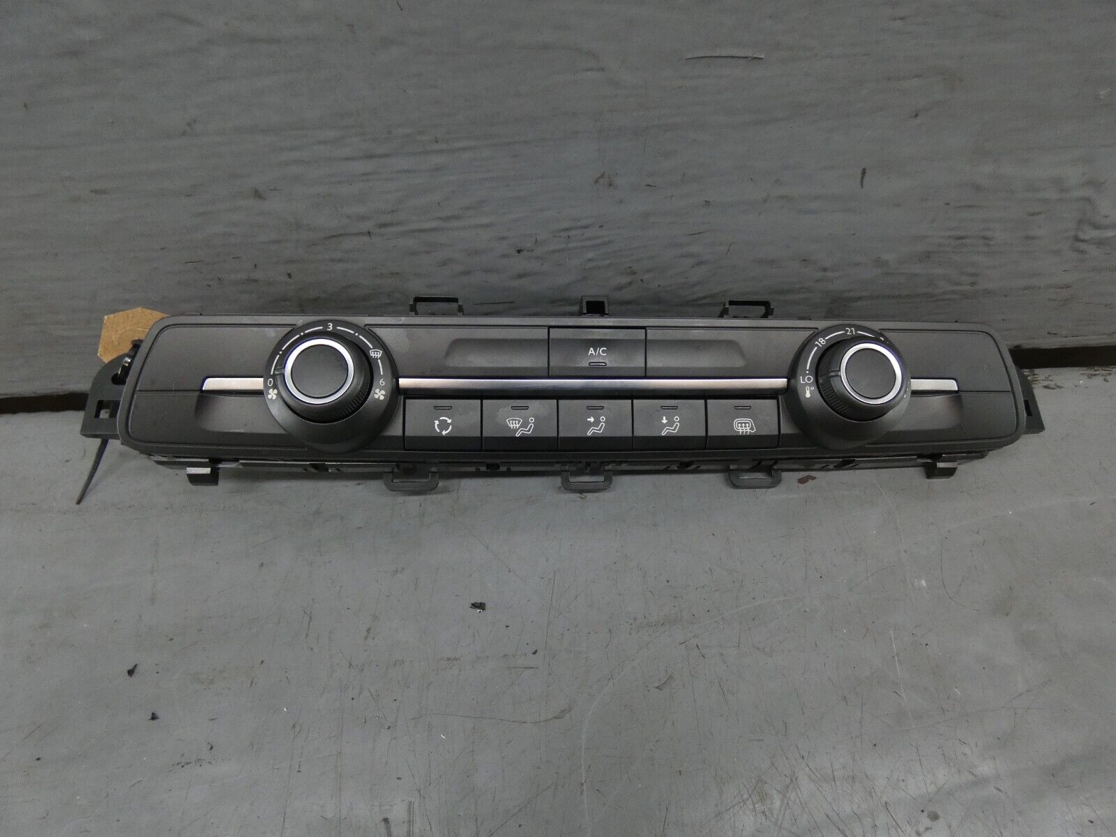 Vauxhall Combo Heater Controls Control Unit with AIR CON 2019 ...