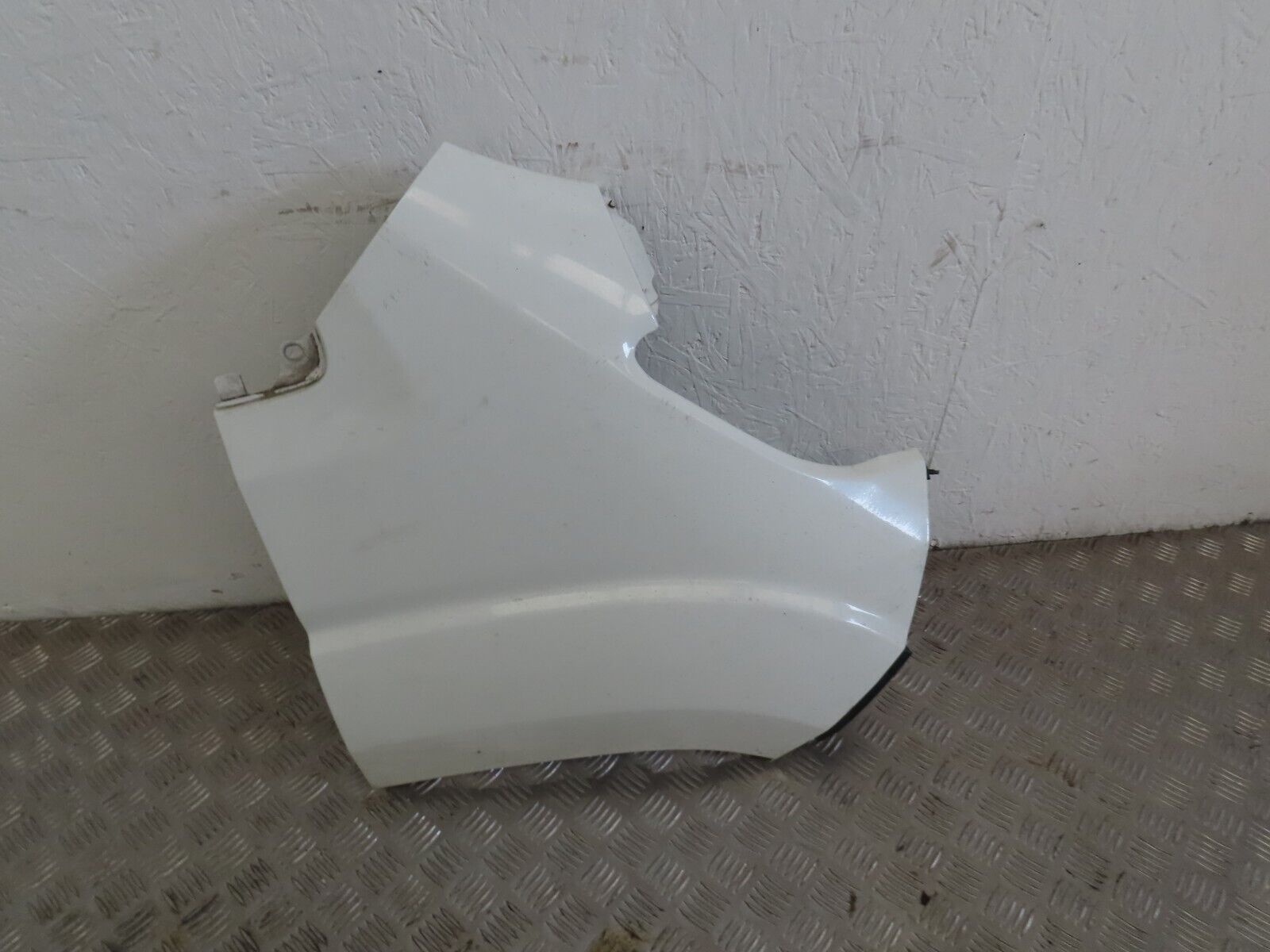 Citroen Relay Drivers Offside Front Wing 2.2HDI 2019 (WHITE) - Chrispin ...