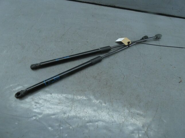 Vauxhall Astra Rear Tailgate Hatch Boot Gas Struts 1.4 16v 2018 ...