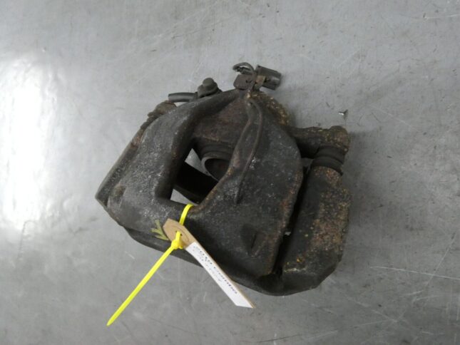 Vauxhall Combo Drivers Offside Front Brake Caliper 1.6CDTI 2018 ...