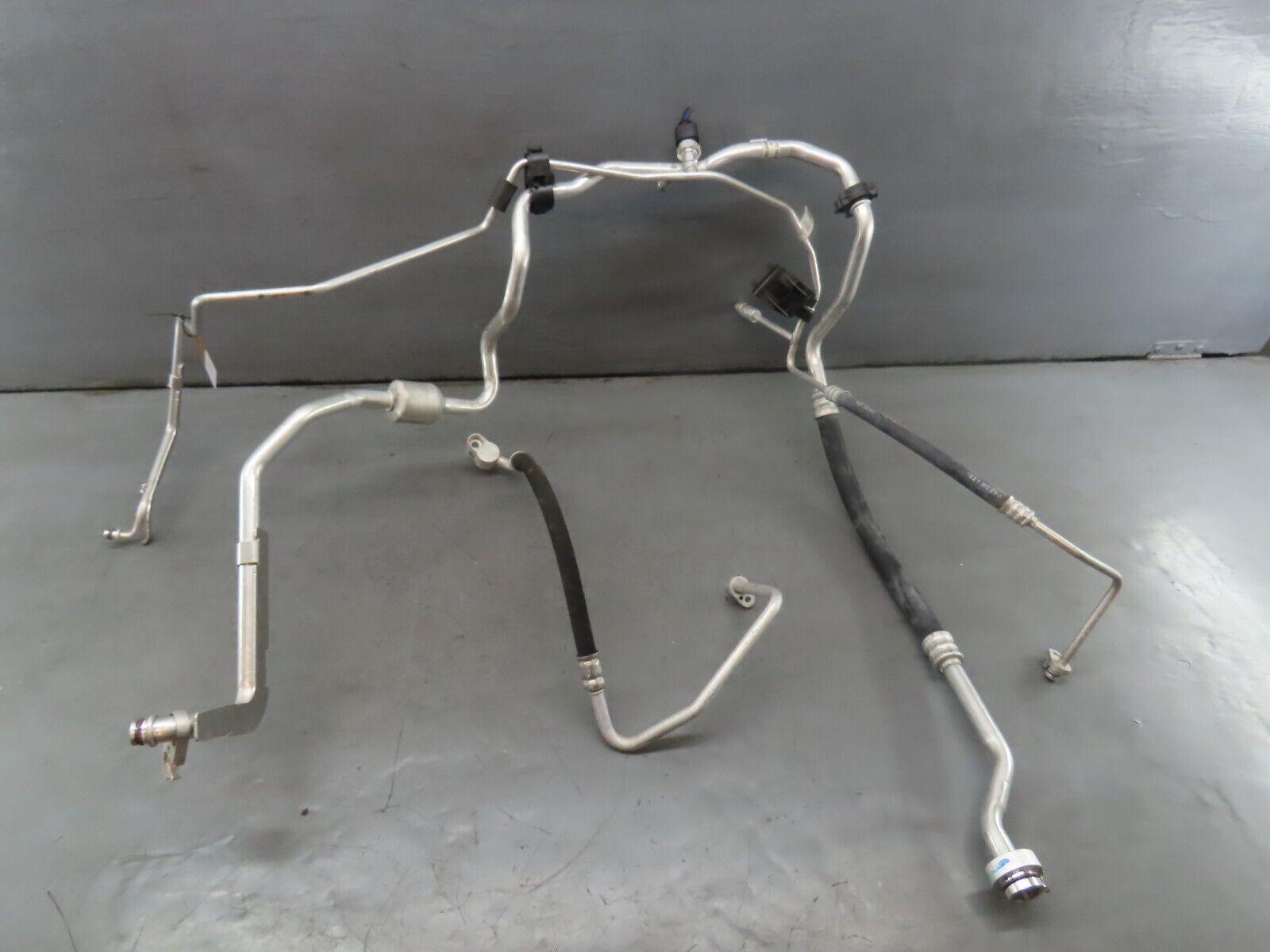 VW Volkswagen T-Cross Air Con Pipes Hoses 5dr 1.0 TSI 2021 - 2Q0816721K ...