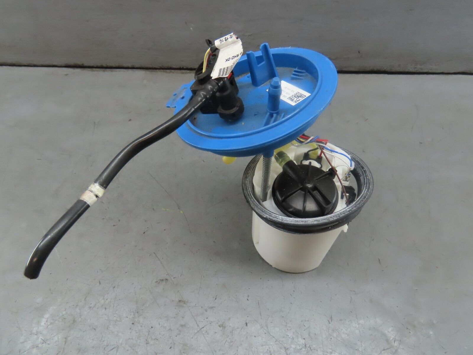 VW Volkswagen T-Cross Petrol Fuel Pump 5dr 1.0 TSI 2021 - 2Q0919051L ...