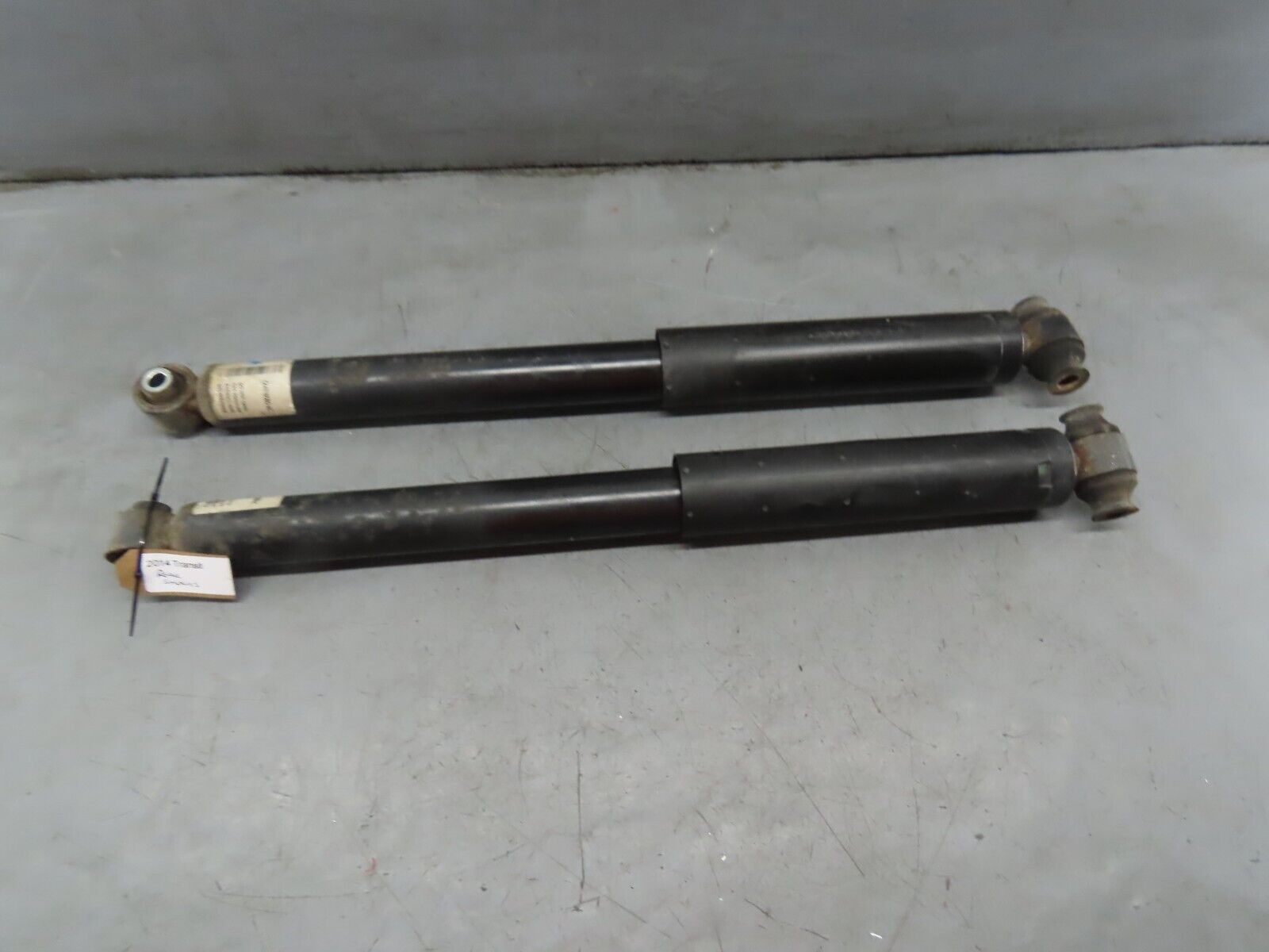 Ford Transit Minibus Rear Shock Absorber Shocks 2.2TDCI 2014 ...