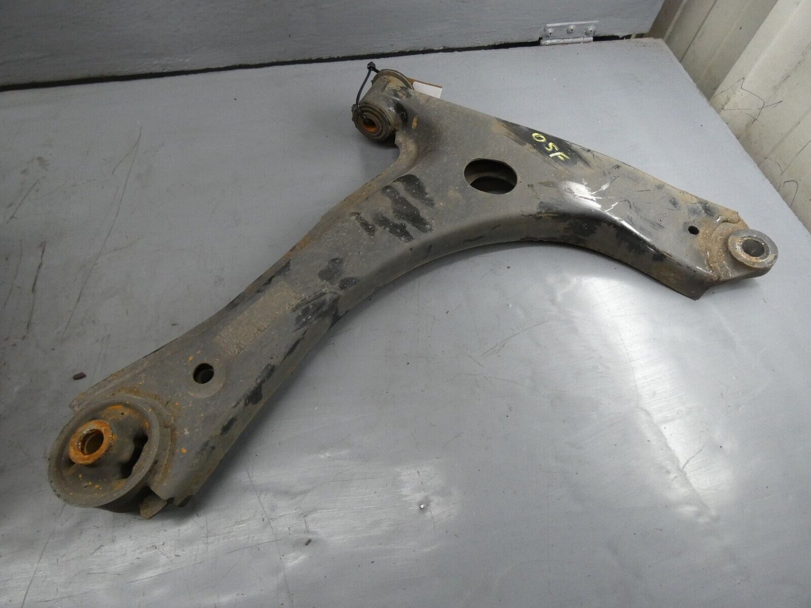 Ford Transit Drivers Offside Front Bottom Control Arm 2.0TDCI 2019 ...