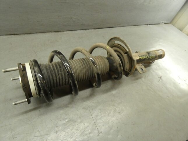 Ford Transit Custom Drivers Offside Front Shock Absorber 2.0TDCI 2022 ...