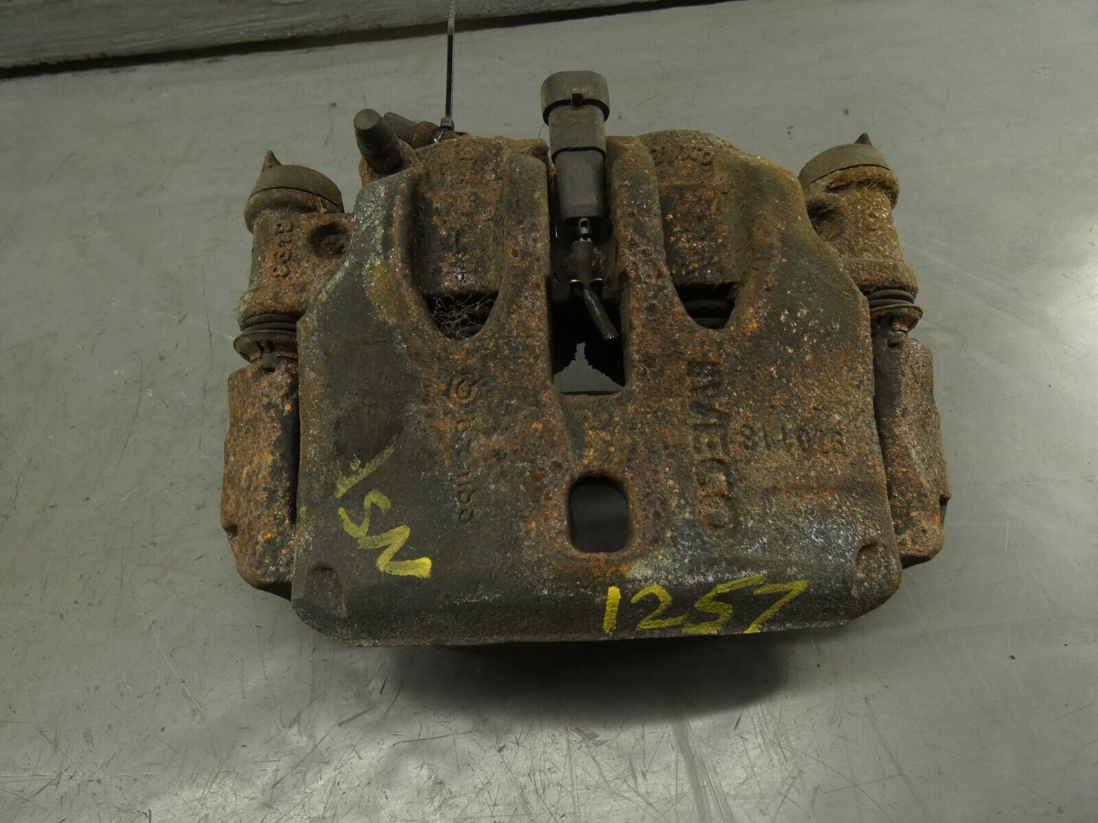Iveco Daily Passenger Nearside Front Brake Caliper 35S12 2.3 2019 ...