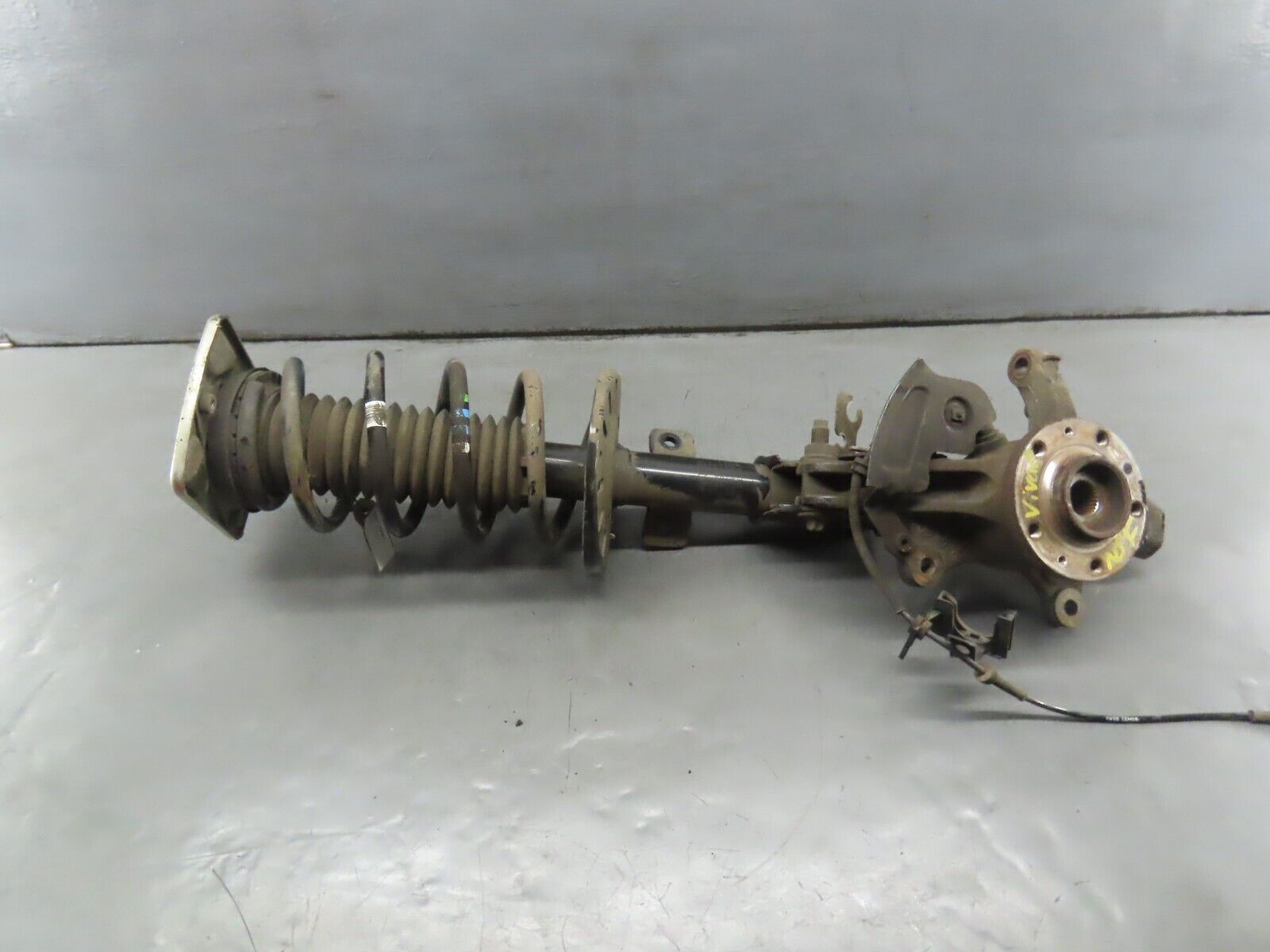 Vauxhall Vivaro Passenger Nearside Front Shock & Hub Suspension 2.0HDI ...