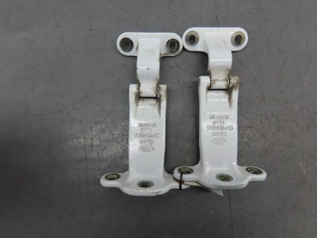 Ford Transit Connect Drivers Offside Rear Door Hinge Hinges 1.5TDCI ...