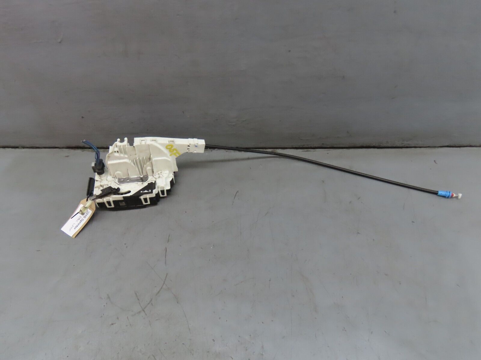 Mercedes Benz Sprinter Drivers Offside Front Door Lock Latch Motor 2 ...