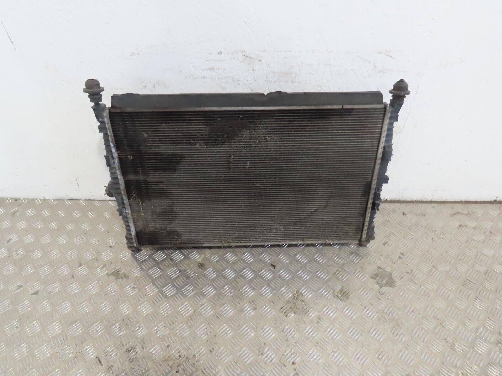 Ford Transit 350 Radiator & Cooling Fan 2.2TDCI 2015 - Chrispin's Used ...