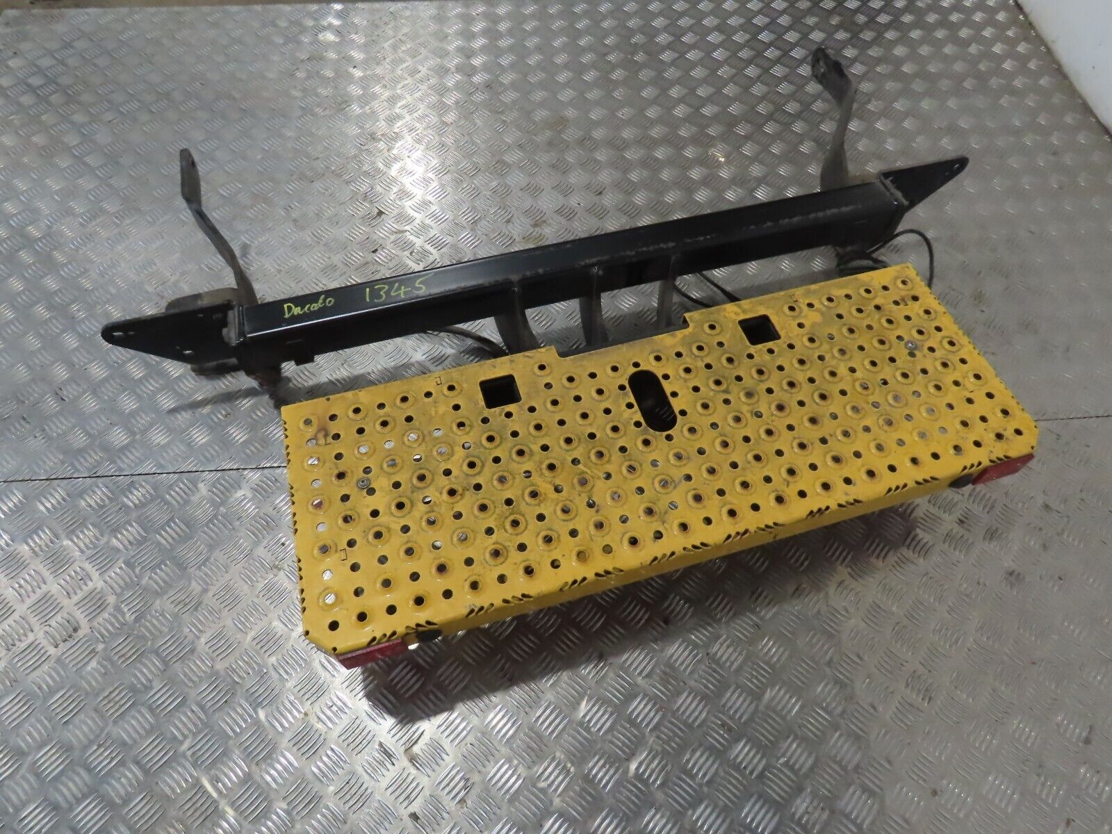 Fiat Ducato Rear Step & Tow Bar Towbar 2.3 Multijet 2020 - Chrispin's ...