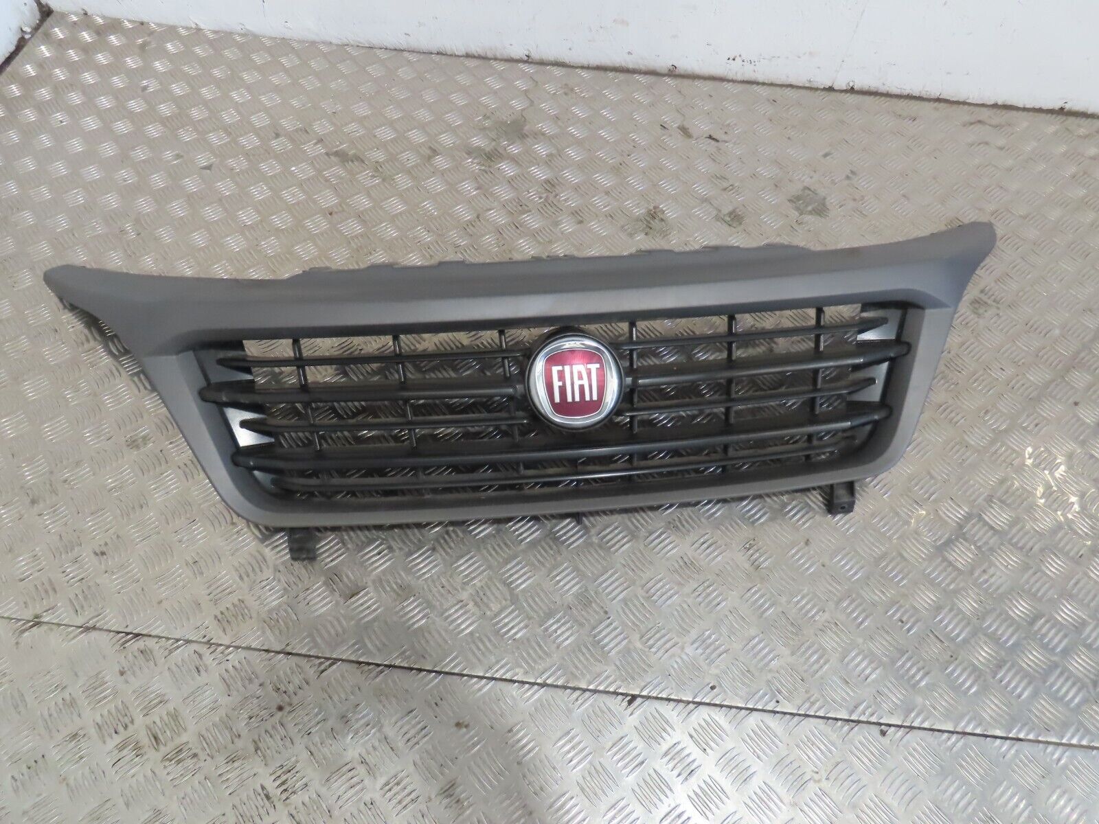 Fiat Ducato Front Grill Grille 2.3 Multijet 2020 - Chrispin's Used Car ...