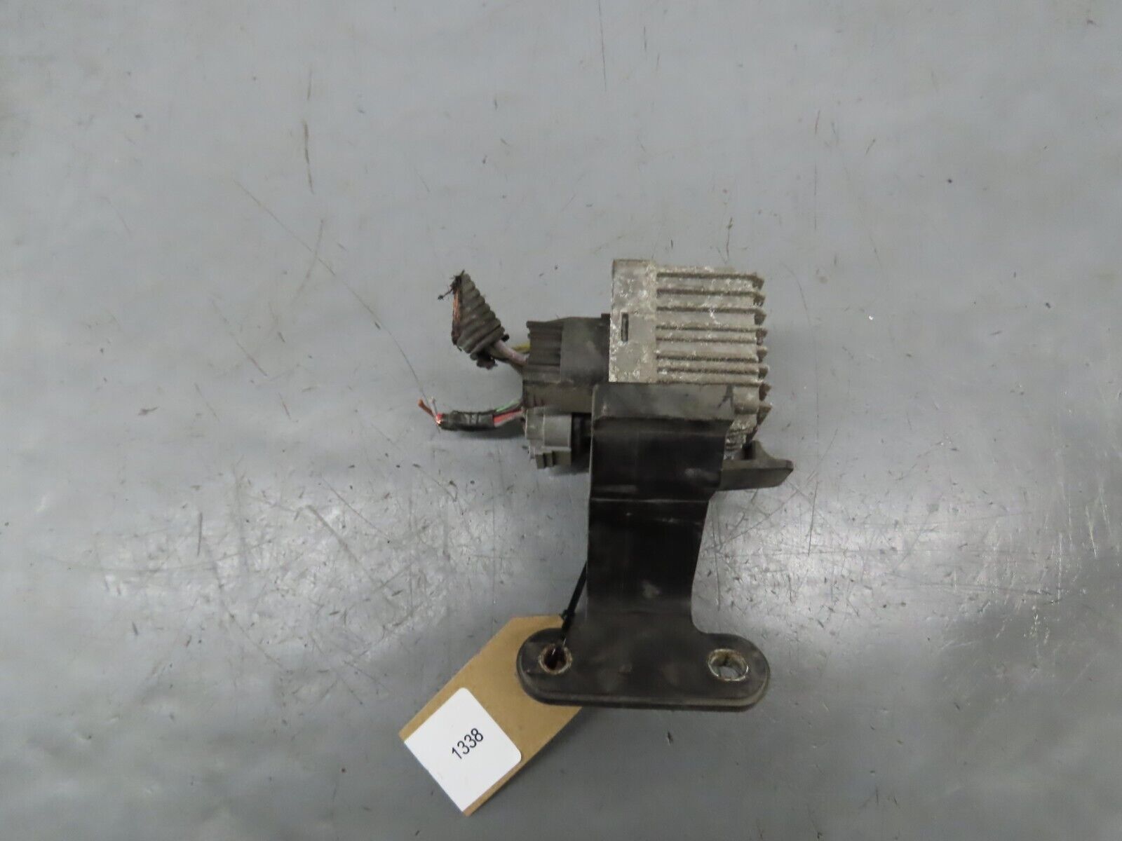 Ford Ranger Glow Plug Relay 2.2TDCI 2018 - Chrispin's Used Car Spares