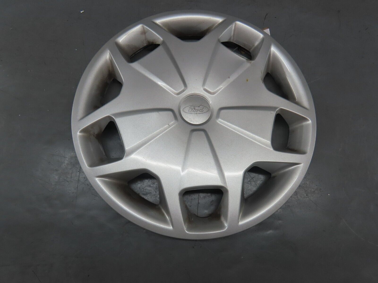 One 15" (2023) Ford Transit Custom Wheel Rim Trim (B) - BK21-1130-DC ...