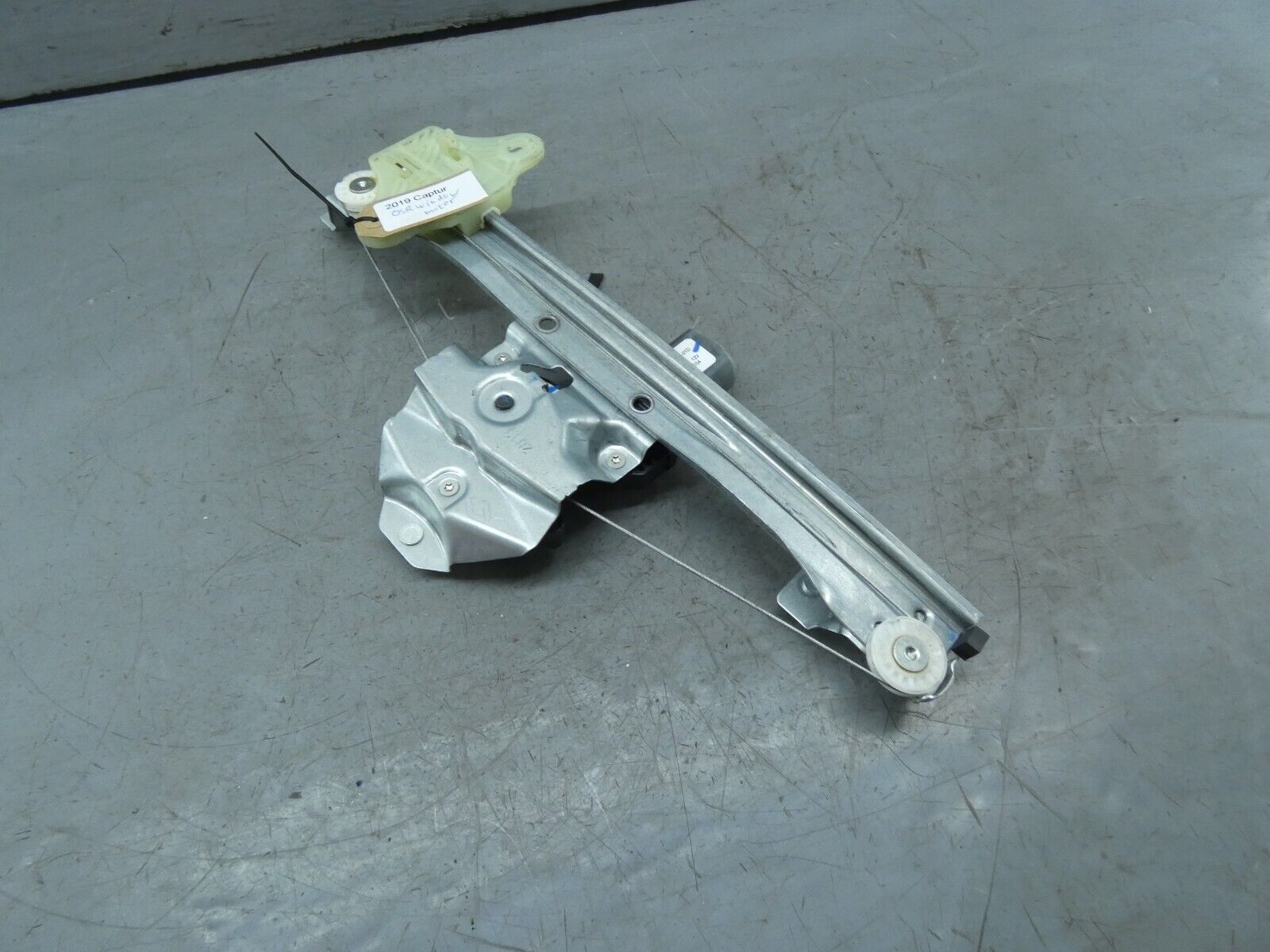 Renault Captur Drivers Offside Rear Window Motor Assembly 5dr 1.5DCI ...