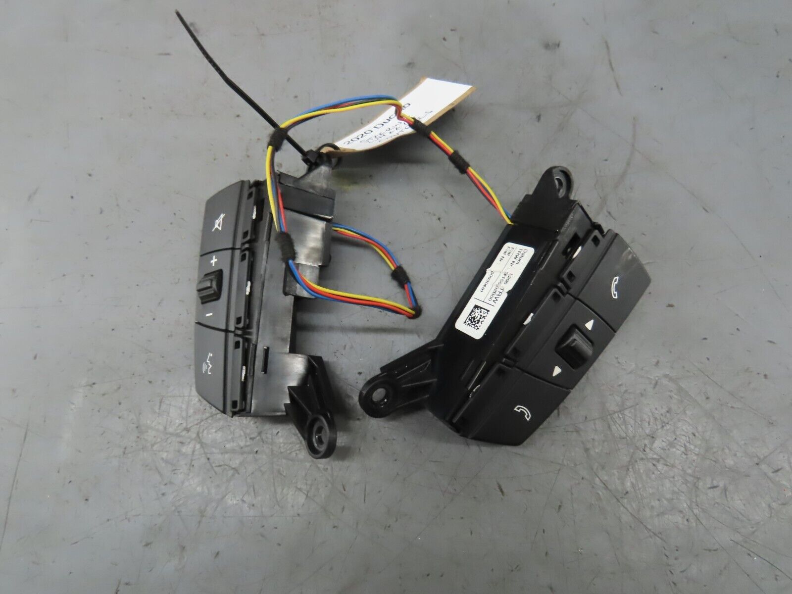 Fiat Ducato Drivers Steering Wheel Controls Buttons 2.3 Multijet 2020 ...