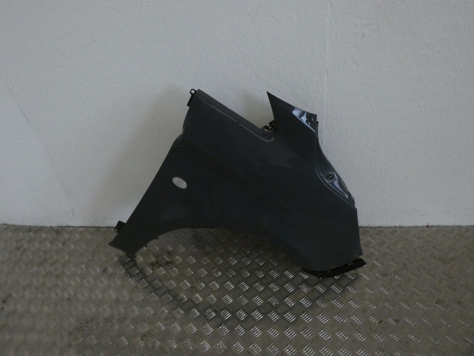 Mercedes Benz Vito Drivers Offside Front Wing 2.1 2019 (GREY ...