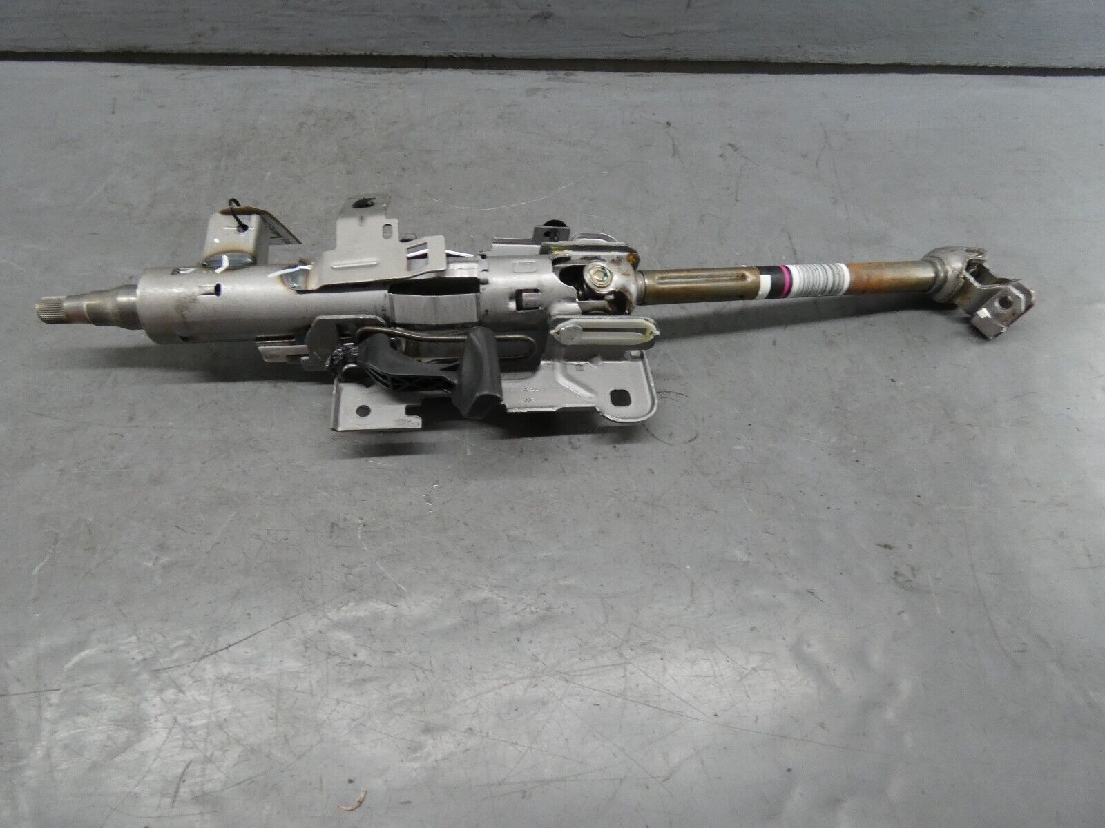 Peugeot 208 Adjustable Steering Column 1.6HDI 5dr 2017 - Chrispin's ...