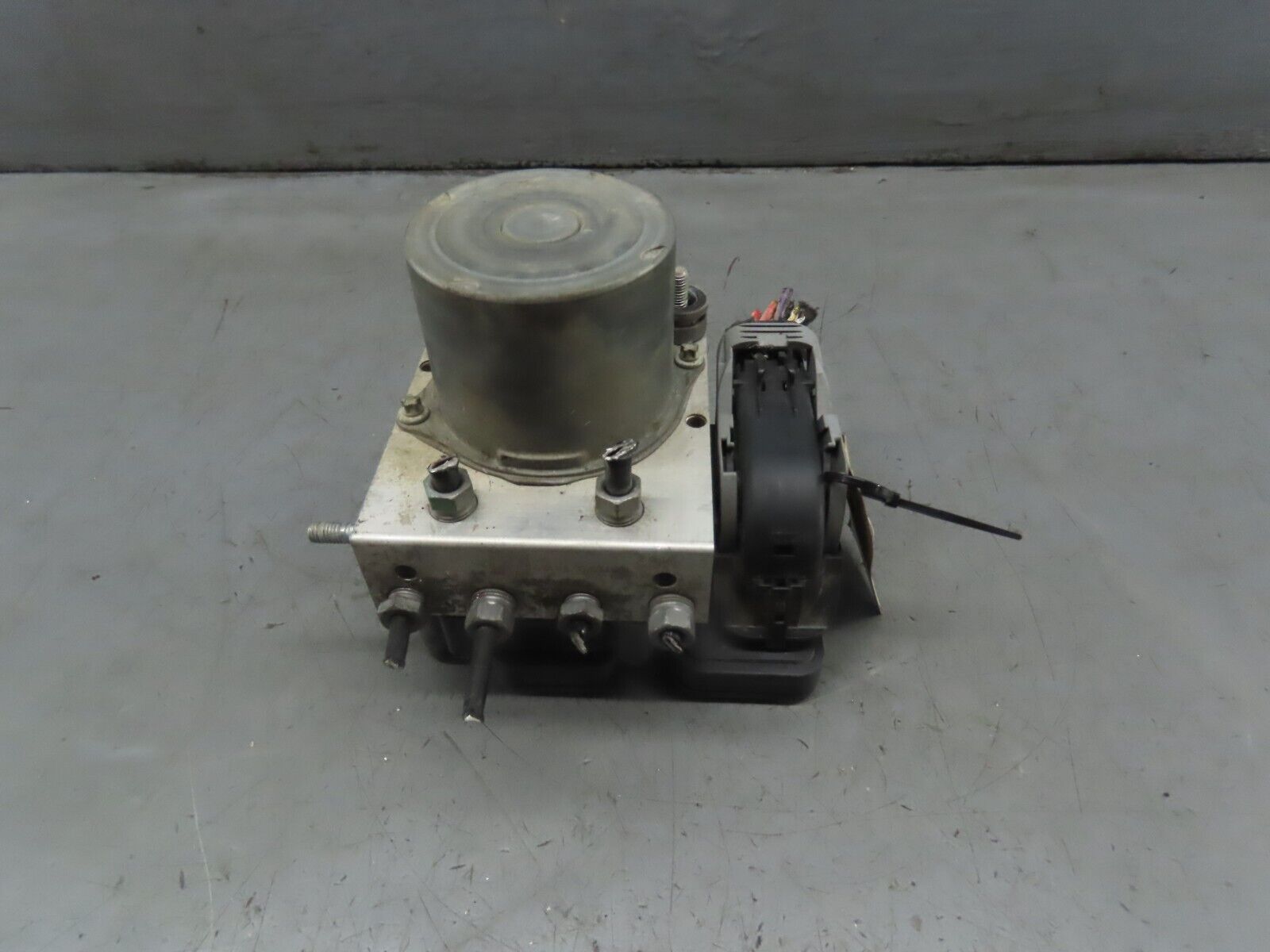 Peugeot Boxer ABS Pump Unit 2.0HDI 2019 - 0265956519 - Chrispin's Used ...