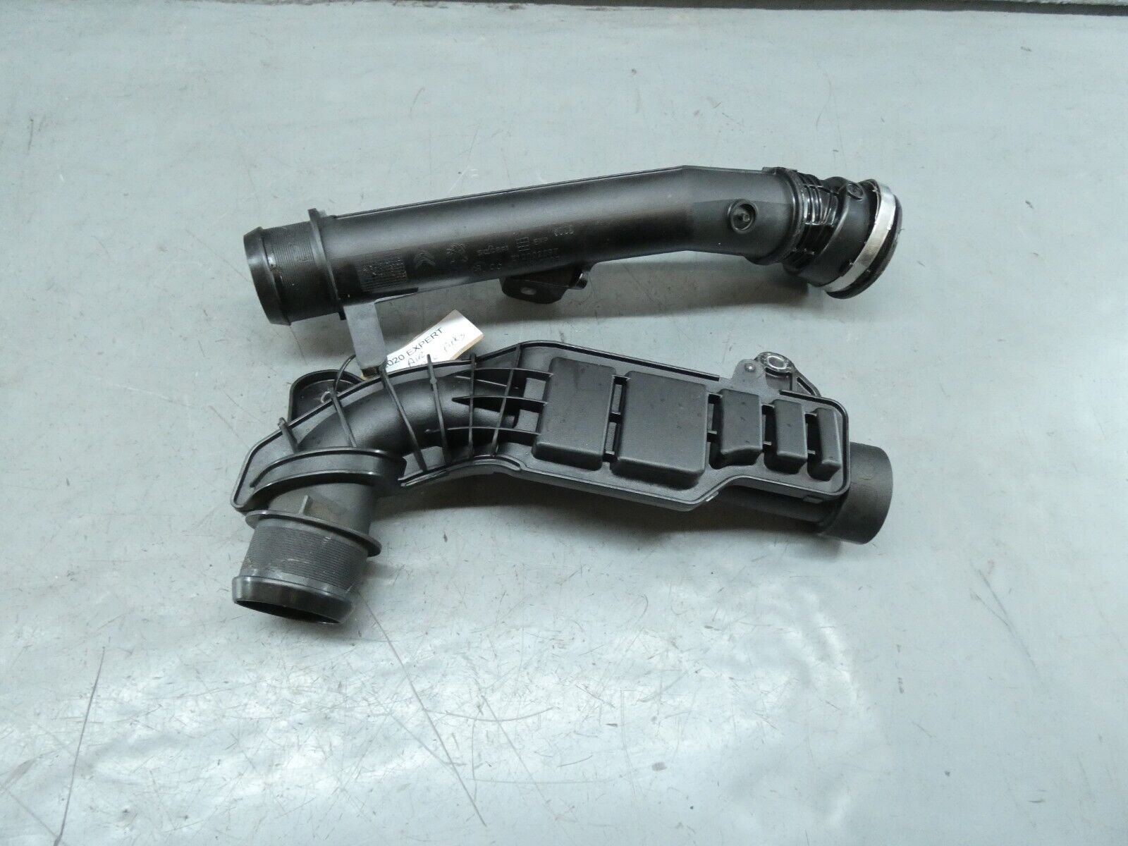 Peugeot Expert Air Intake Pipes Hoses 1.5HDI 2020 - Chrispin's Used Car ...