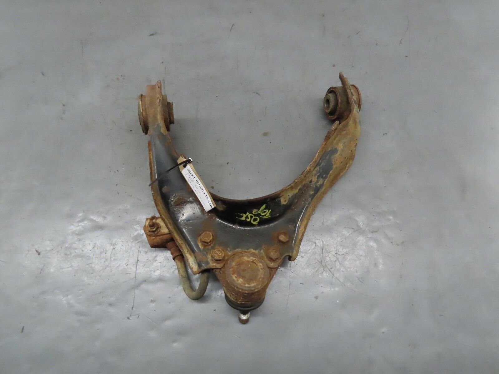 Isuzu D-Max Drivers Offside Front Top Control Arm 1.9DCB 2021 ...