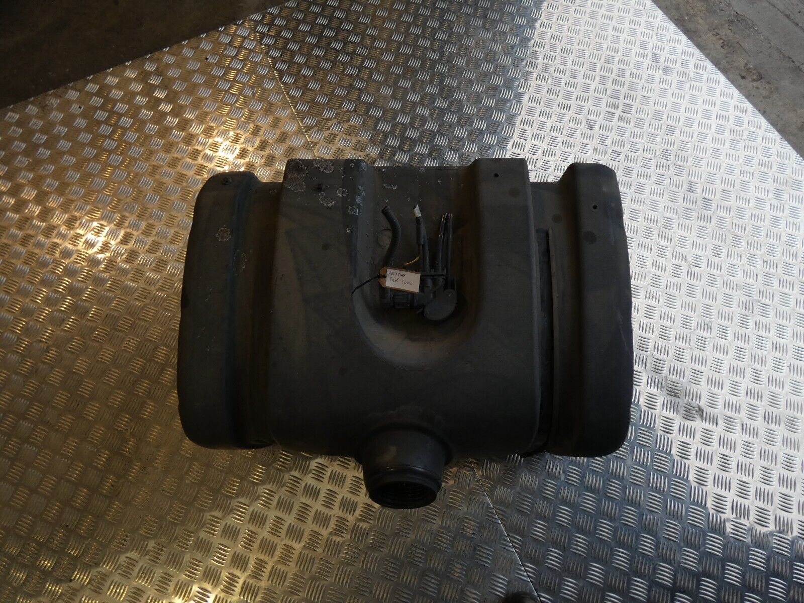 DAF LF45 140 Diesel Fuel Tank 2013 - Chrispin's Used Car Spares