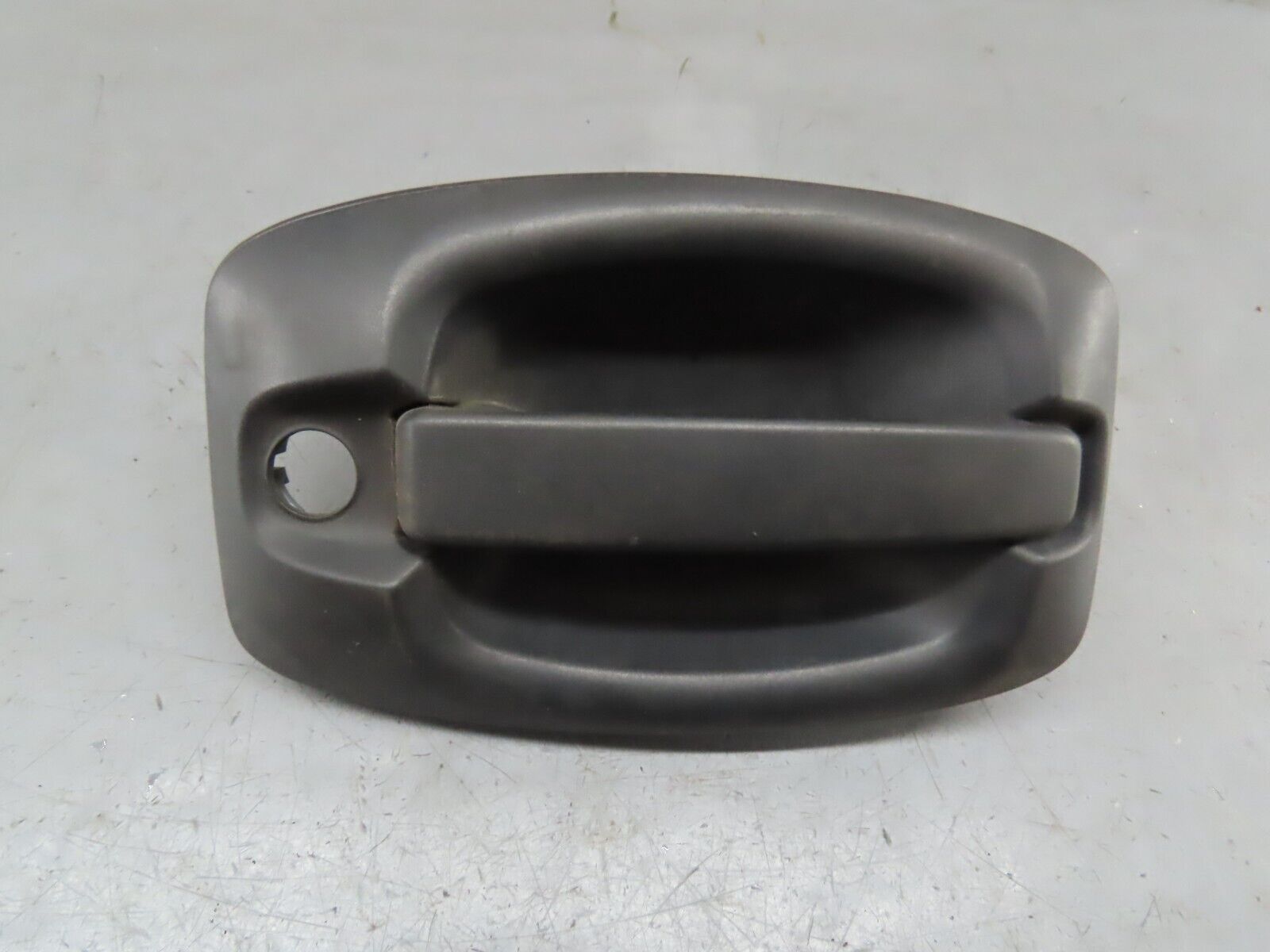 Iveco Daily Drivers Offside Front Door Handle 3.0D 2019 - Chrispin's ...