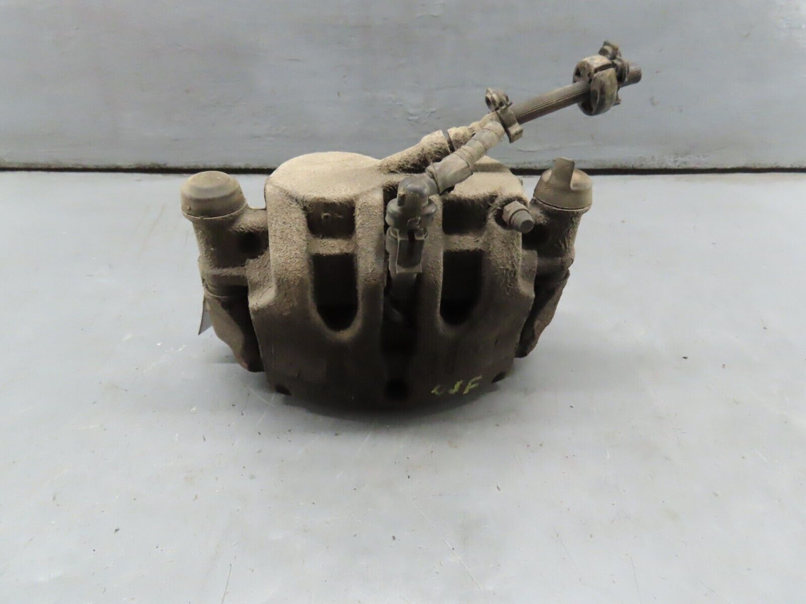 Iveco Daily Drivers Offside Front Brake Caliper 3.0D 2019 - Chrispin's ...