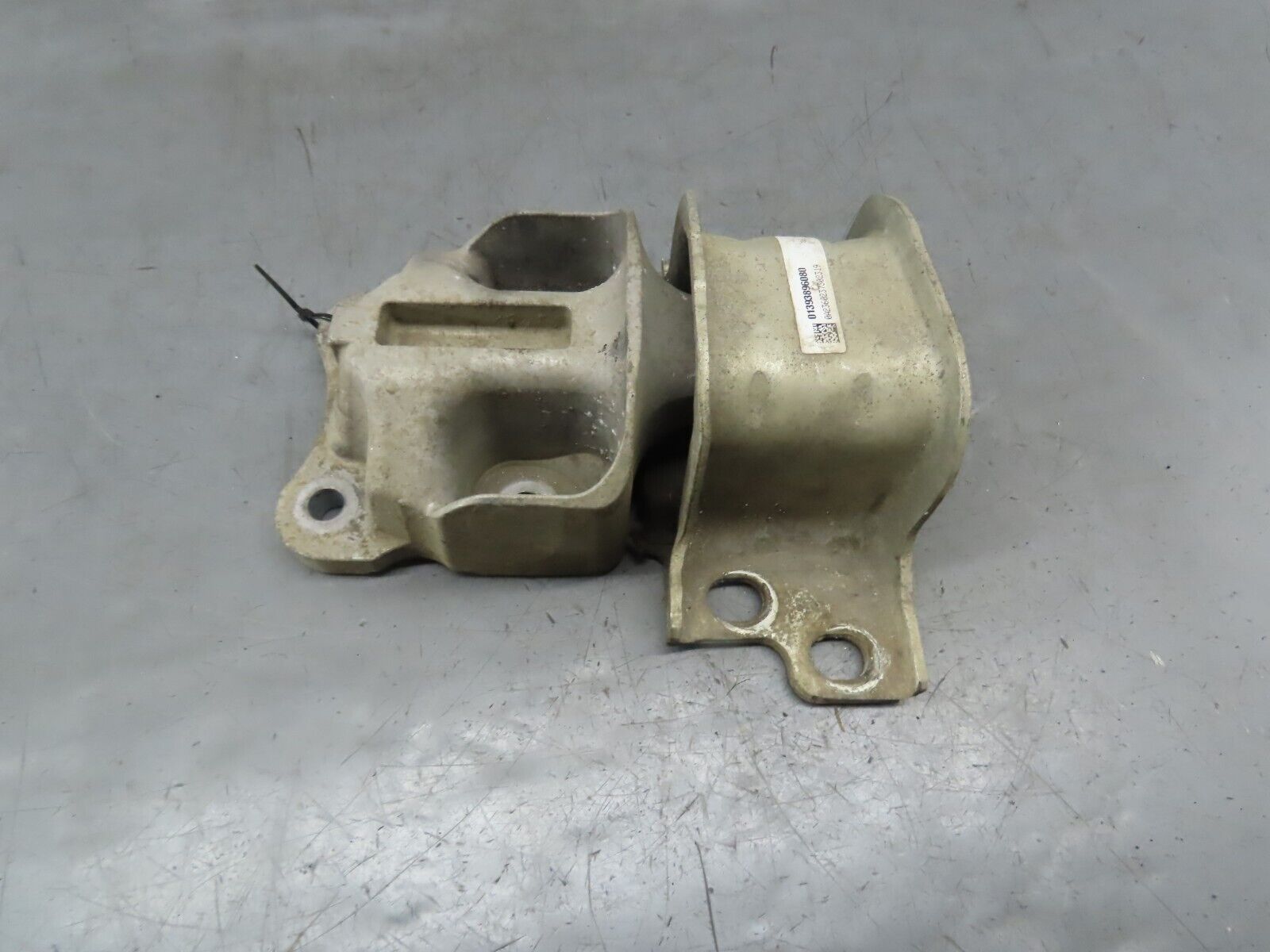 Peugeot Boxer Engine Mount 2.0HDI 2019 - Chrispin's Used Car Spares