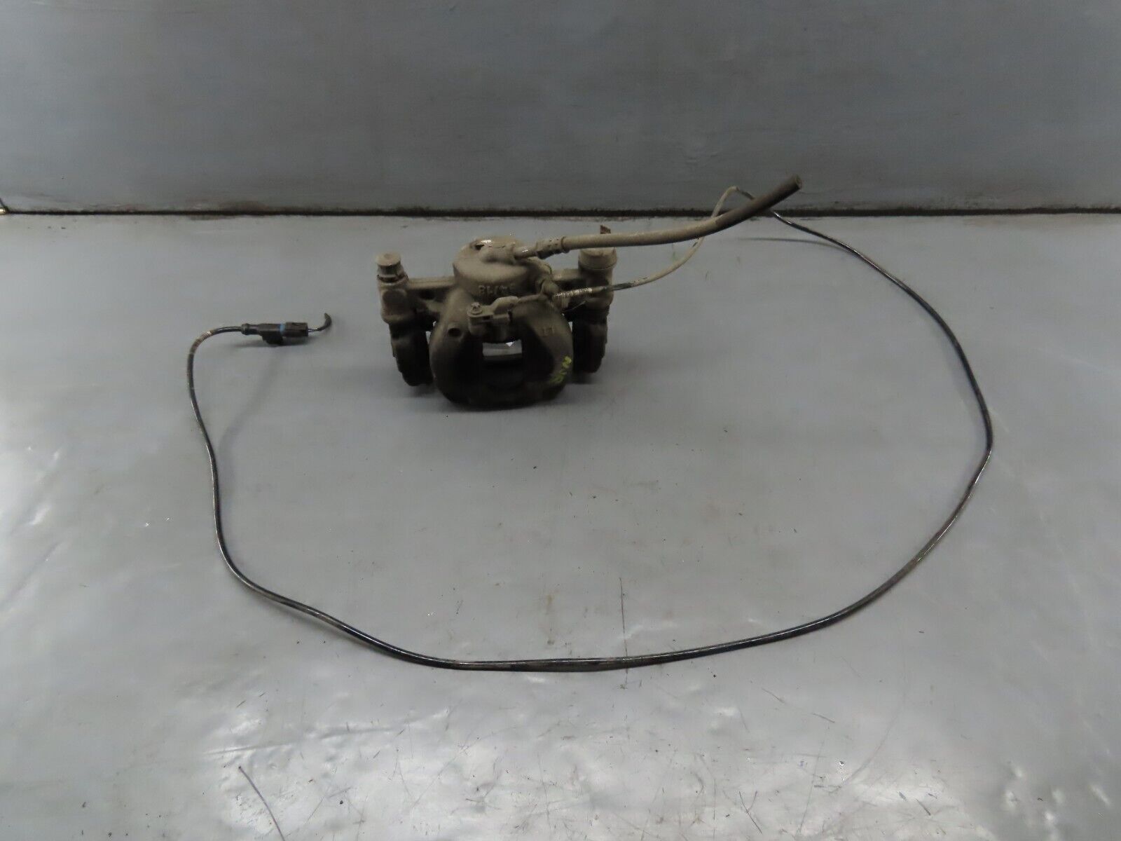 Mercedes Benz Sprinter Passenger Nearside Rear Brake Caliper 2.0CDI ...