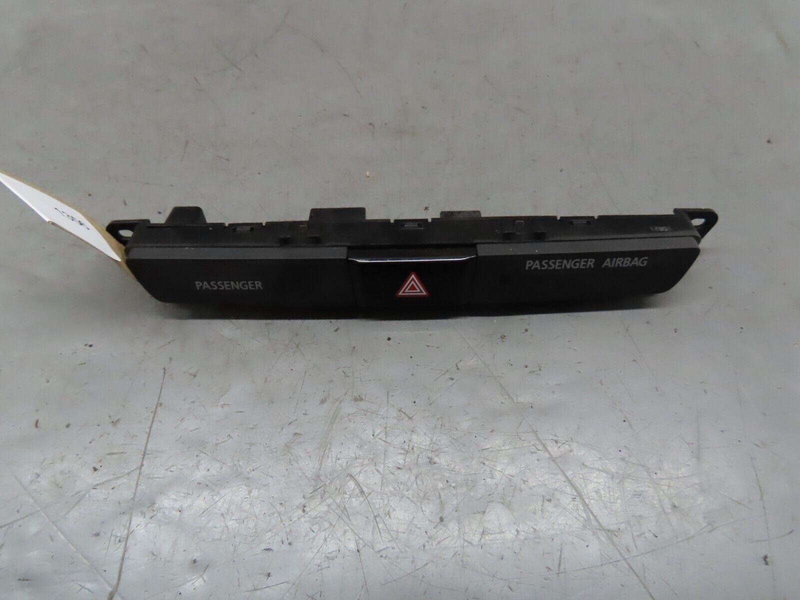 Mitsubishi ASX 3 Hazard Warning Light Switch 5dr 1.6 Petrol 2017 ...
