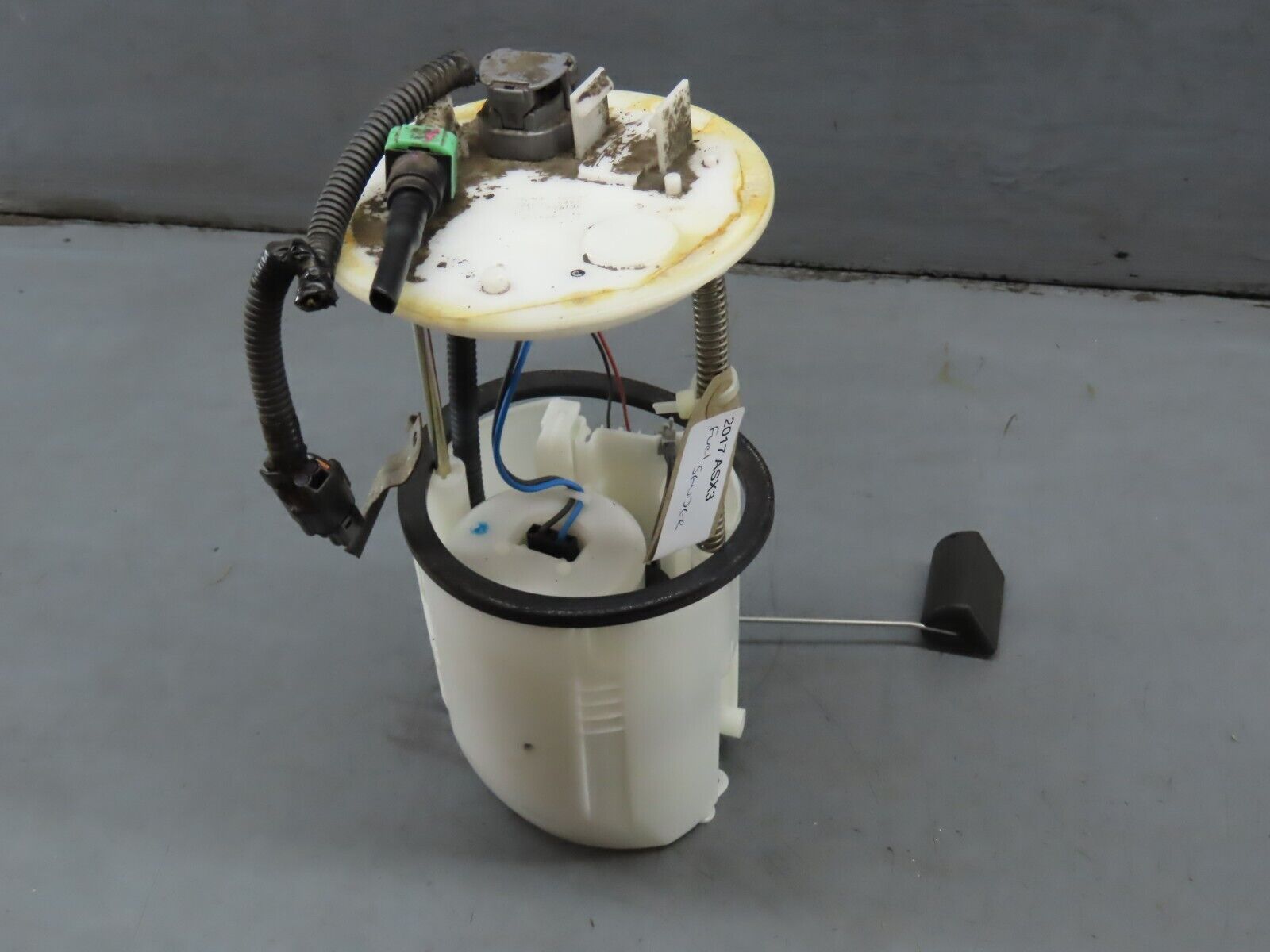 Mitsubishi ASX 3 Petrol Fuel Pump 5dr 1.6 Petrol 2017 - 1760A156 ...