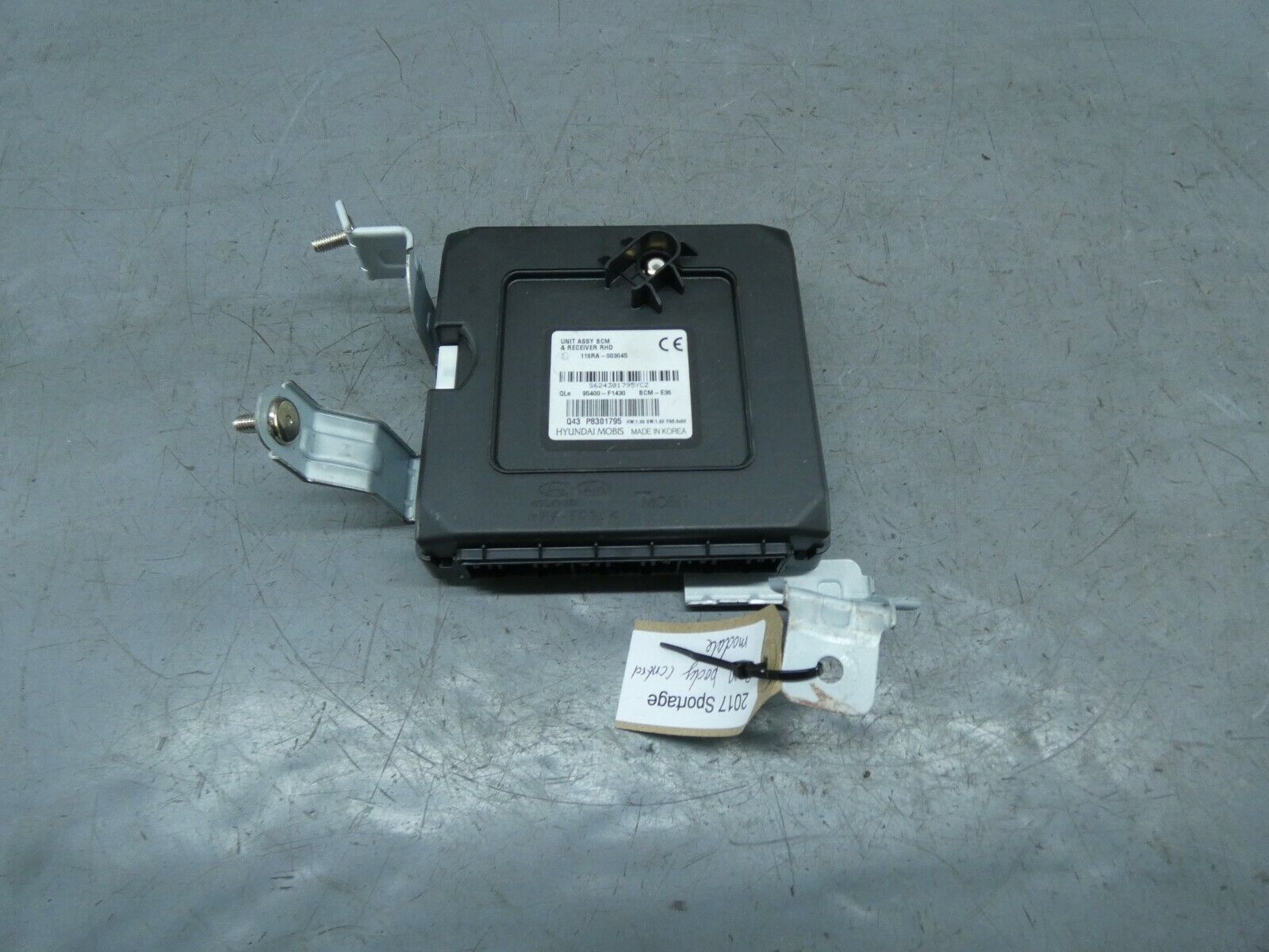 Kia Sportage Body Control Module BCM Board 2.0CRDI 2017 - 95400-F1430 ...