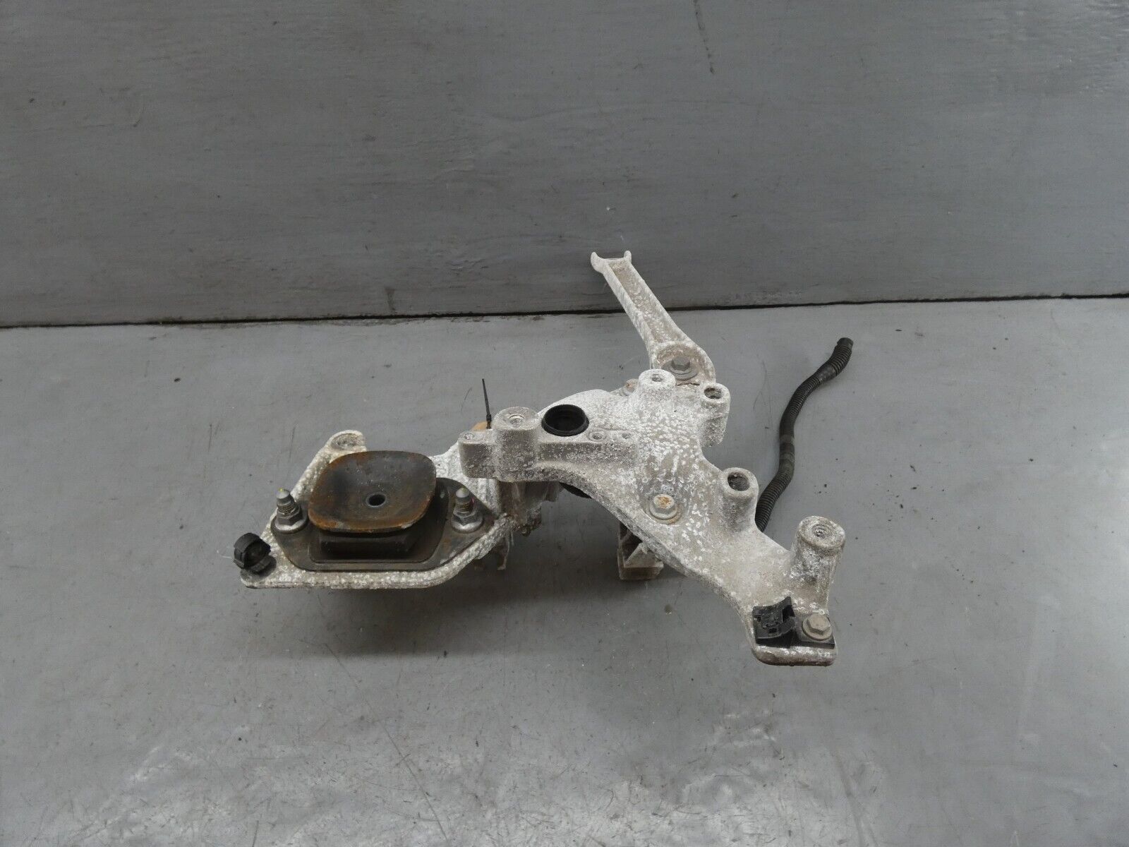 Renault Trafic Manual Gearbox Mount 2.0DCI 2021 - Chrispin's Used Car ...