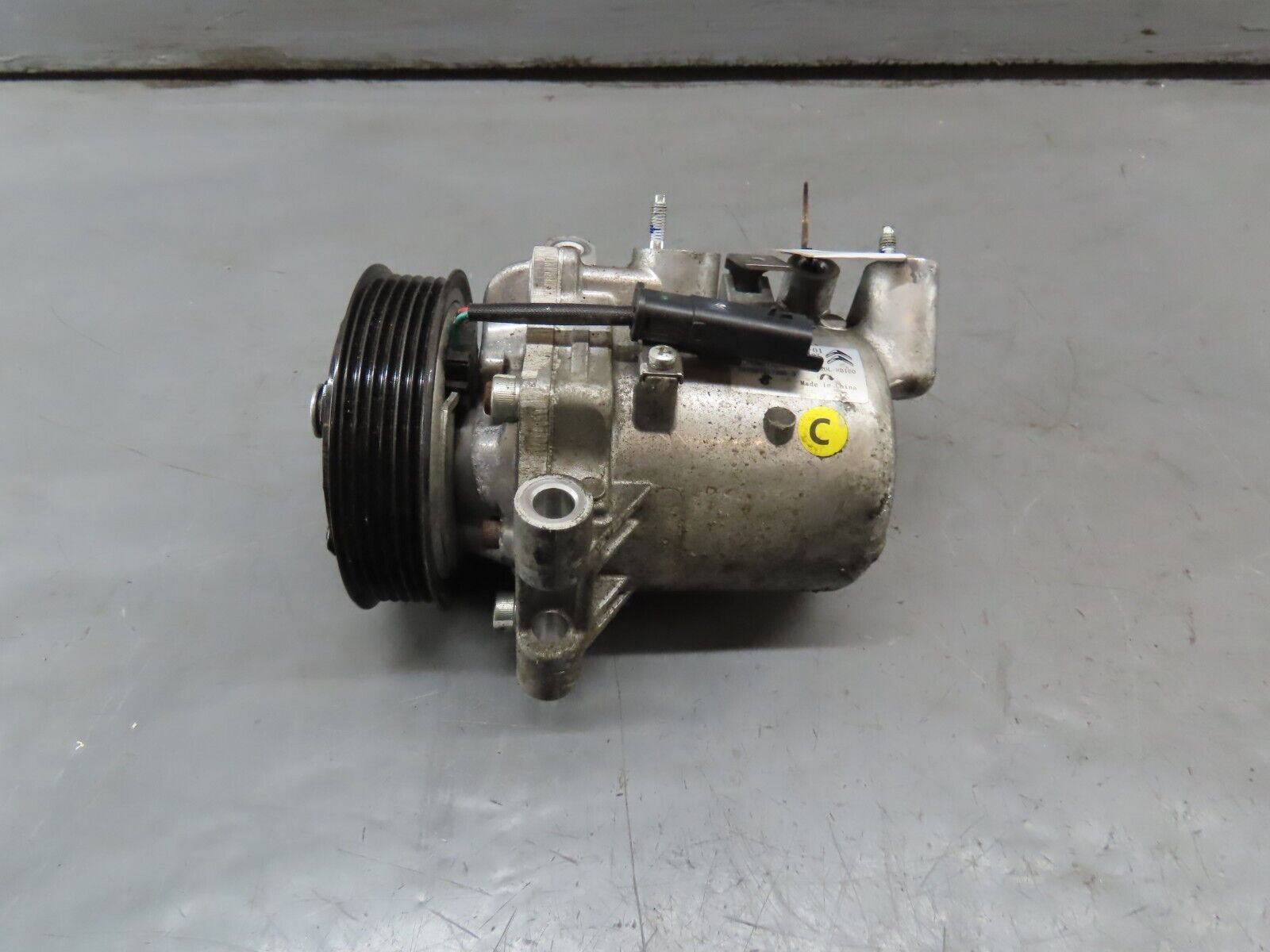 Vauxhall Vivaro Air Con Compressor Pump 2.0HDI 2023 - 9830148880 ...